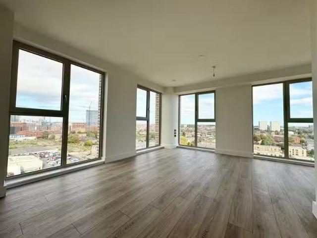 Charming 2 BR Bristol Street, Birmingham