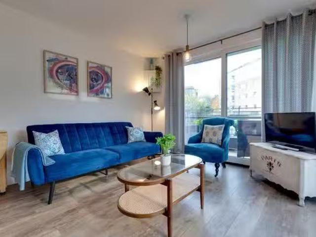 Nice 2 BR Mill Park Road