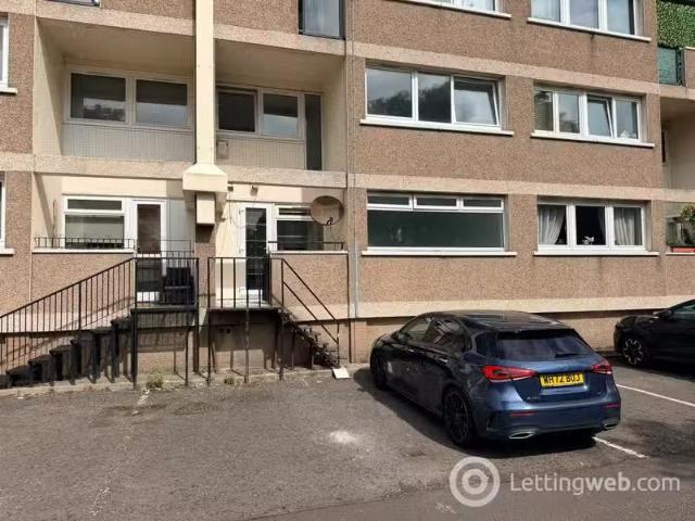 New 2 BR Property to rent in 680 Hillpark Drive Glasgow G43 2QD
