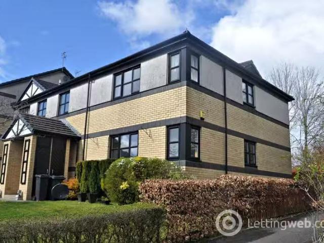 Just in! 2 BR Property to rent in 98 Castle Mains Road, Milnga.