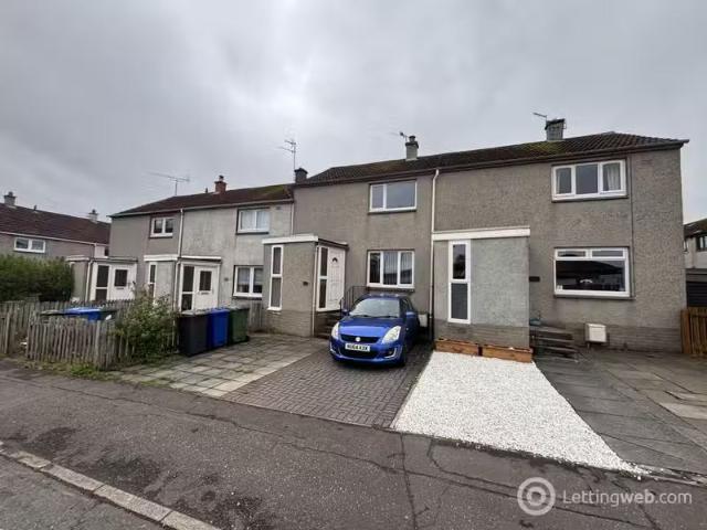 Cheap 2 BR Property to rent in 37 Rosewell Road, Bonnyrigg, EH.