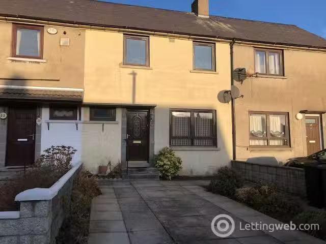 Nice 2 BR Property to rent in Windford Road, City Centre, Aber.