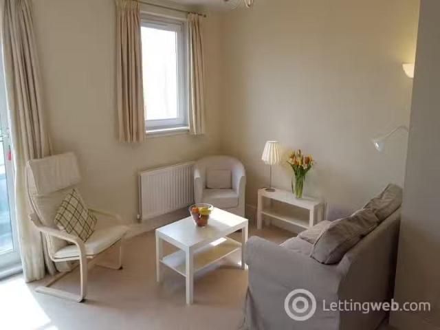 Rental! 2 BR Property to rent in Burnbrae Drive, Edinburgh, EH12
