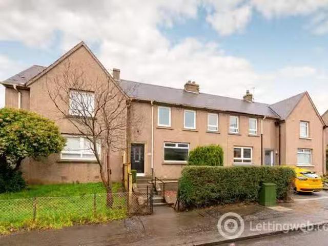 Deal! 2 BR Property to rent in Drumbrae Drive, Drum Brae, Edin.