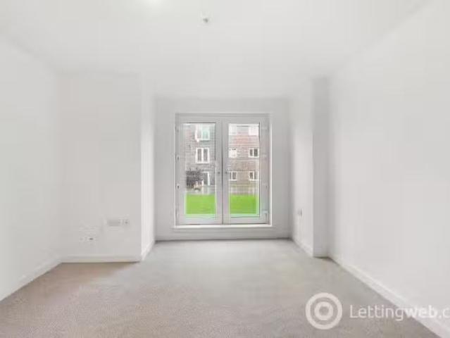 Cheap 2 BR Property to rent in Drummonds Crescent, Bannockburn.