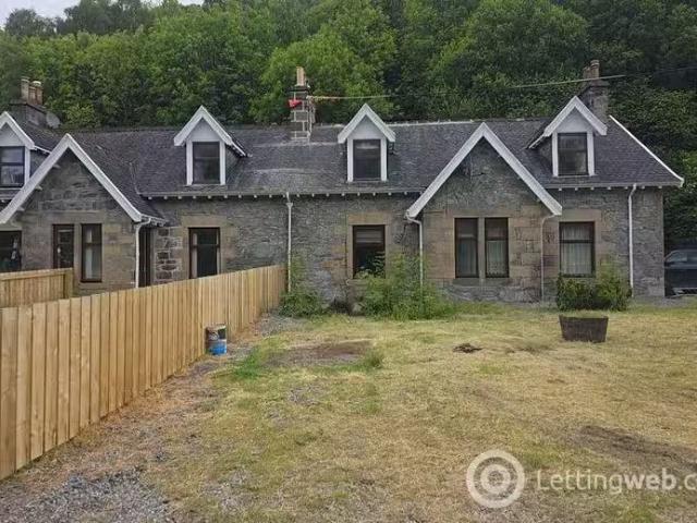 Cheap 2 BR Property to rent in Glendullan Distillery Cottages.