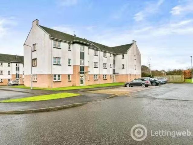 Nice 2 BR Property to rent in Heather Wynd, Newton Mearns, Gla.