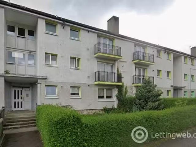 Deal! 2 BR Property to rent in Herma Street, Lambhill, Glasgow.