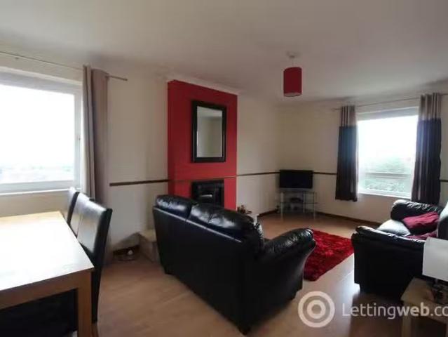 New 2 BR Property to rent in Laburnum Walk, Top Floor, AB16