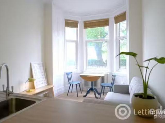 Nice 2 BR Property to rent in Links Place