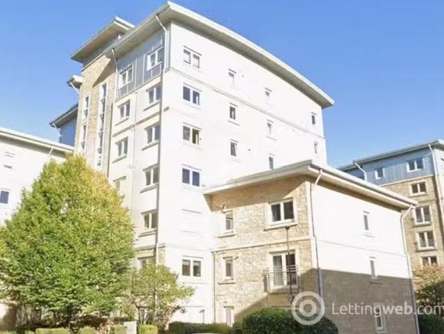 Nice 2 BR Property to rent in Pilrig Heights, Edinburgh, EH6