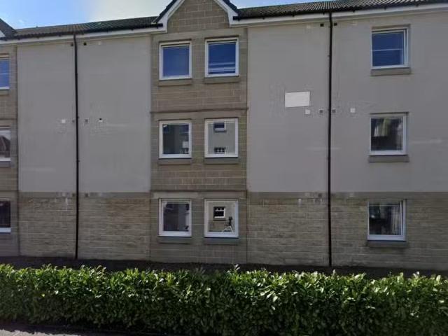 Just in! 2 BR Property to rent in Sunny Braes Court, Kirkcaldy.