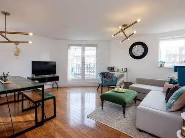 Cheap 2 BR Westbourne Grove