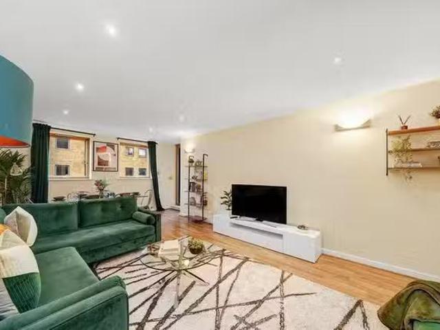 For Rent! 2 BR Torres Square