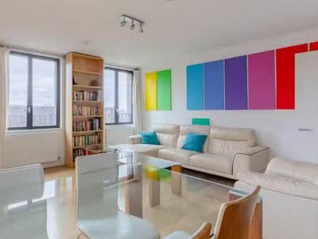 Cheap 2 BR Tapper Walk