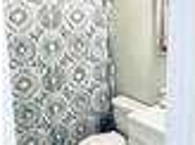 Nice 2Bed 2Bath Available Today $1075/month