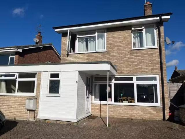 New 3 BA 1 bedroom house share for rent in Friars Close, Wiven.