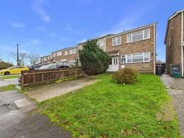 Cozy 3 bedroom house for rent in Windmill Road, Halstead, CO9