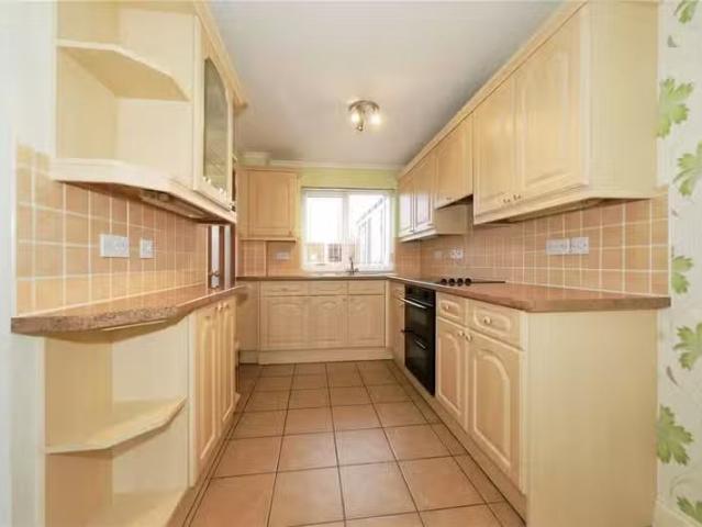 New 3 bedroom Mid Terrace House to rent, Brookhouse Close, Fea.