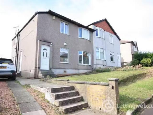 Nice 3 BR Property to rent in 26 Crofthouse Drive, Glasgow, G4.