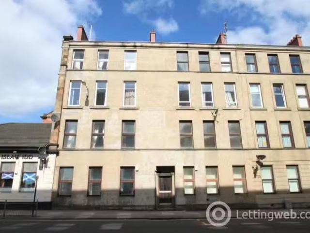 Cheap 3 BR Property to rent in Argyle Street, Finnieston, Glas.