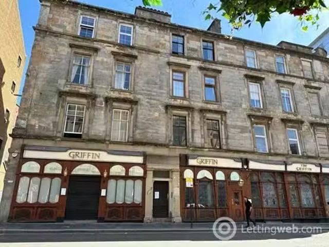 New 3 BR Property to rent in Elmbank Street, Charing Cross, Gl.