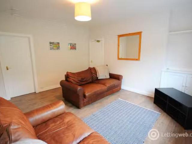 Just in! 3 BR Property to rent in Flat A 644 Holburn Street