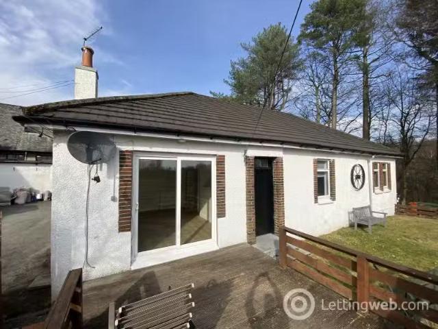 For Rent! 3 BR Property to rent in Greenkeeper's Cottage, Miln.