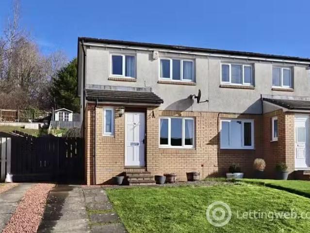 Nice 3 BR Property to rent in Mary Stevenson Drive, Alloa