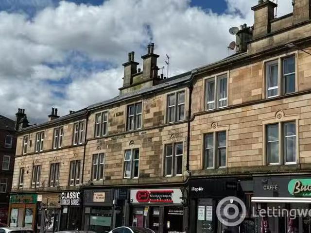 Cozy 3 BR Property to rent in Pollokshaws Road, Shawlands, Gla.