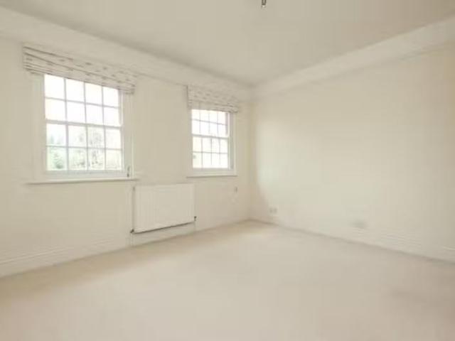 Cheap 4 BA 6 bedroom house for rent in Wolsey Road, Moor Park.