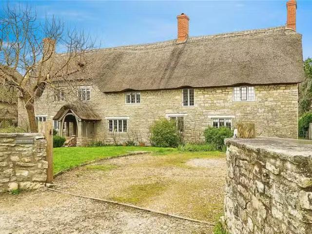 Cheap 4 bedroom detached house for rent in Wales, Queen Camel.
