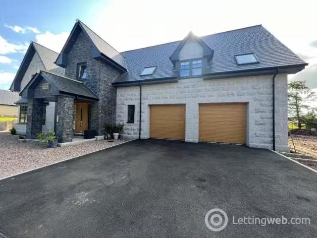 Deal! 4 BR Property to rent in Upperton of Gask, Turriff, Aber.