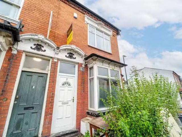 New 5 bedroom house for rent in Rookery Road, Selly Oak, Birmi.