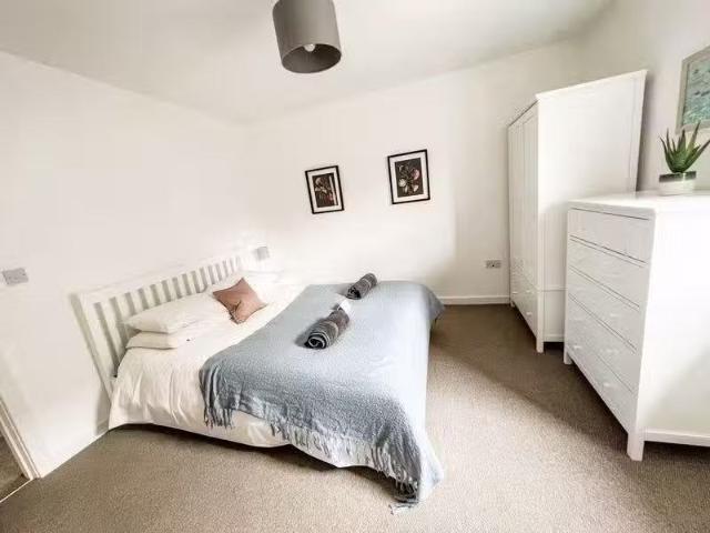 For Rent! 6 bedroom detached house for rent in Beautifully Mai.