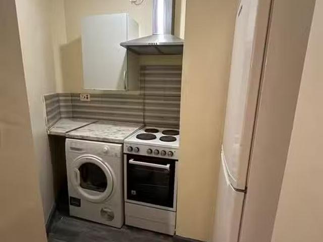 New 780 bedroom flat for rent in Ladypool Road, Birmingham, B12