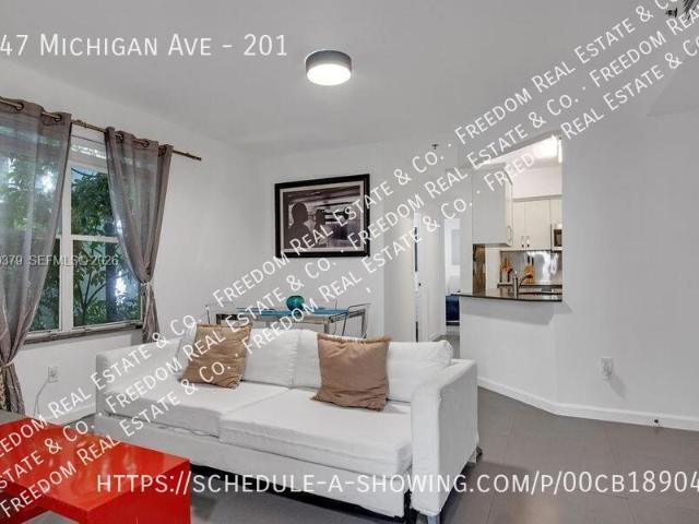 Nicely furnished 2 Bed 2 Bath corner unit at the Venetian Villas of South Beach