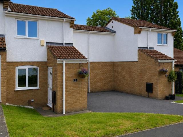 Nicholas Road, Beeston, Nottingham. 2 bed terraced house to rent £1,175 pcm £271 pw