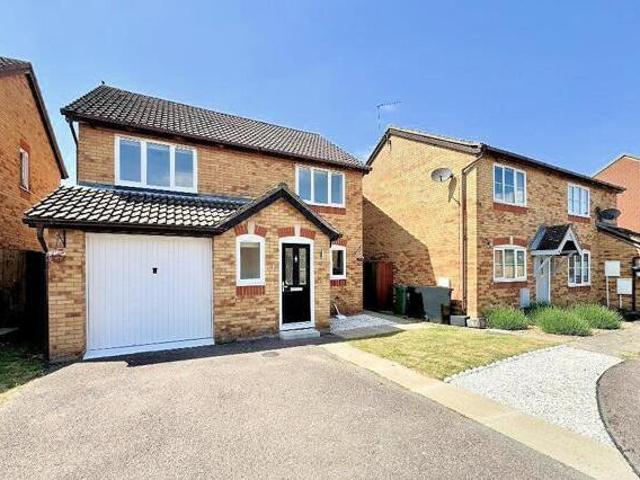 Nicholls Close, Barton le clay, 4 Bedroom Detached