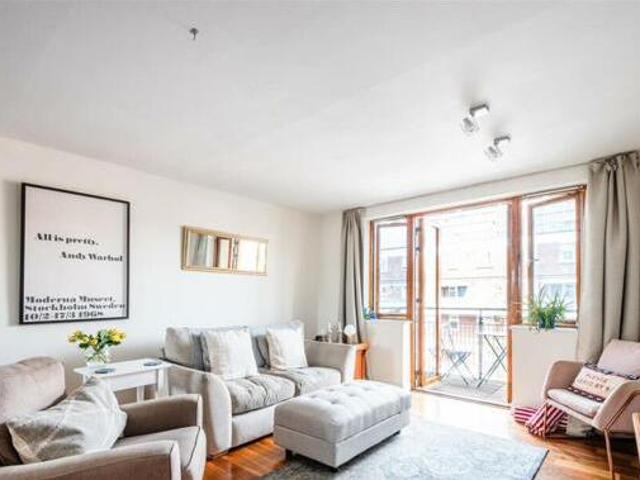 Nichols Court, Hoxton, 2 Bedroom Apartment