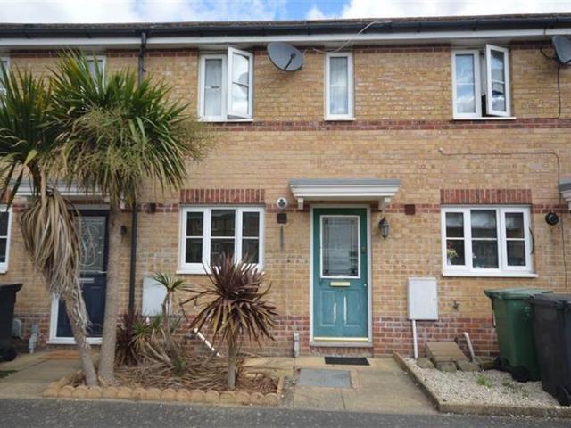 Nichols Grove, Braintree, CM7 2 bed terraced house to rent £1,295 pcm £299 pw