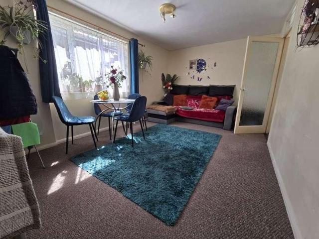 Nicholson Court, Hereford, HR4