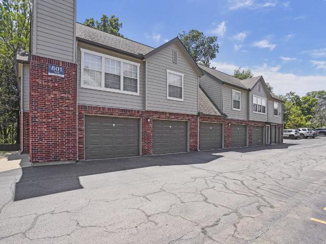 Nickel Creek Apts 2 Bedroom Apartment for Rent at 7805 S Union Ave, Tulsa, OK 74132