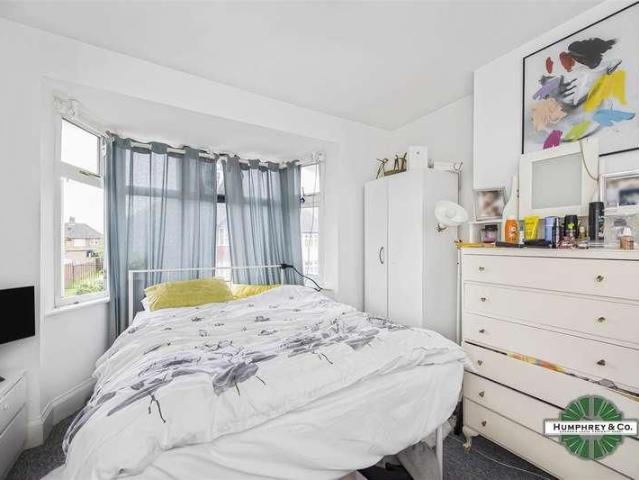 Nicoll Road, London, NW10