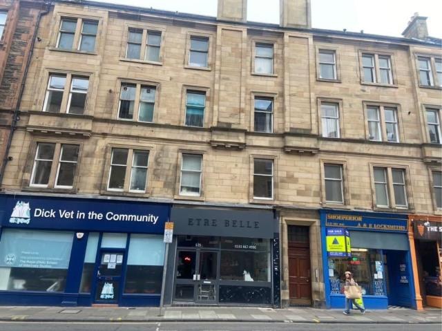 Nicolson Street, Edinburgh EH8, 3 bed flat to rent, £2,100 pcm | PrimeLocation