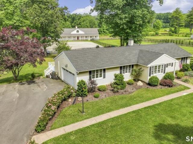 Niederwerfer Rd, South Windsor, Home For Sale