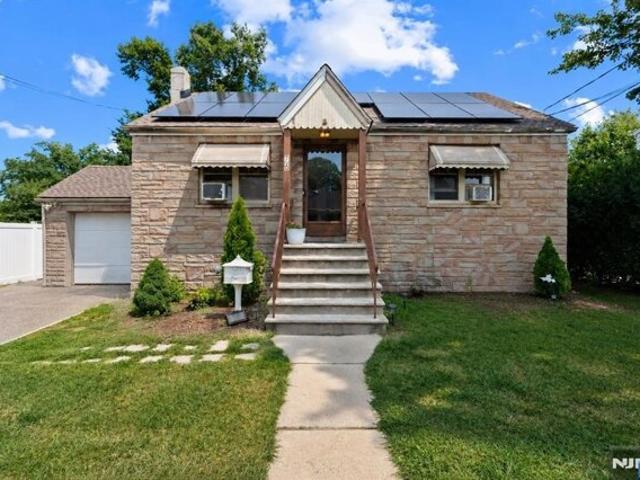 Niehaus Ave, Little Ferry, Home For Sale