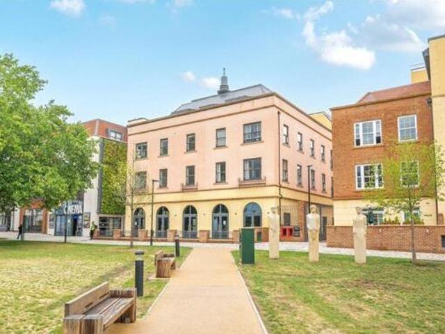 Nightingale Walk, Farnham, 3 Bedroom Apartment