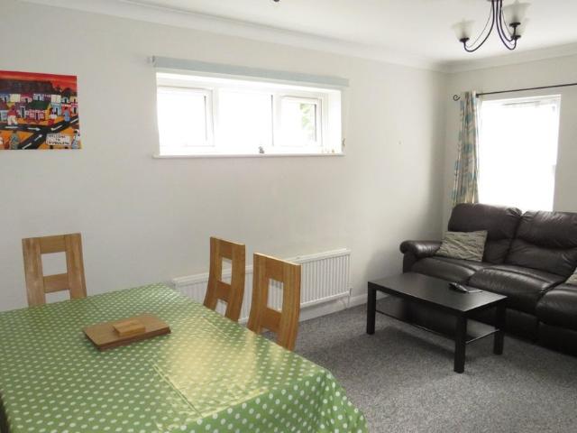 Nightingale Court, HERTFORD