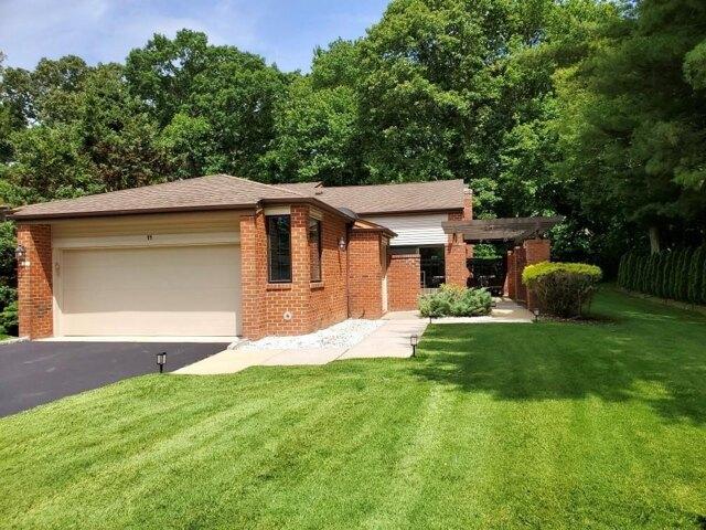 Nightingale Ct, Manhasset, Condo For Sale